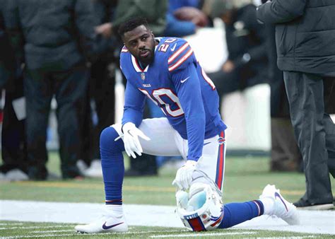 Former Nfl Star Shareece Wright Opens Up On Horrific Sxual Assault