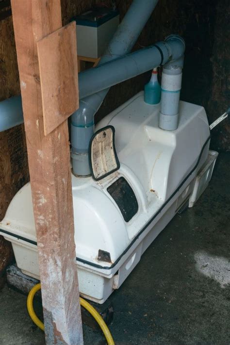 How Does A Composting Toilet Work