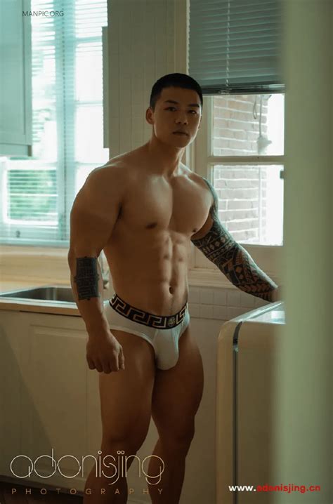 Adonisjing 劉京 Unique 5 Vol 01 花臂直男首度大尺度寫真[photo R ] Manimg