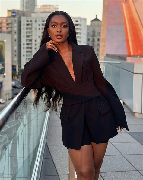 Jourdan Riane Rloveislandhotties