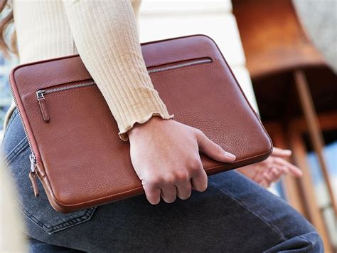 Good Wilhelm Friedrich Classic Macbook Sleeve Has An Elegant Design