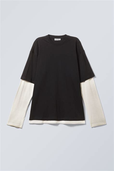 Double Layered Long Sleeved T Shirt Black And White Ženy Handm Sk