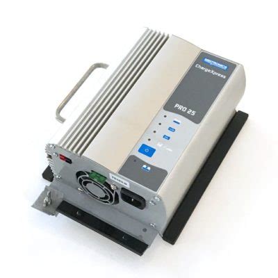 Midtronics XRC HEV High Voltage Hybrid Vehicle Rescue Charger