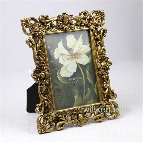 European Classical Photo Frame With Beautiful Flower European