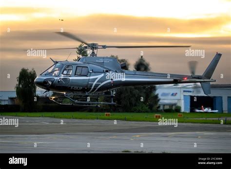 Airbus Helicopters H125 As350 B2 Ecureuil Helicopter Arriving At