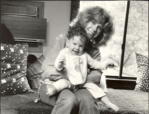 What A Psychotherapist Thinks Of How To Lose Your Mother By Molly Jong