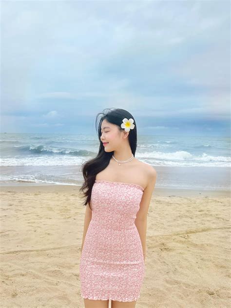 M M N Nhan S C Con G I C Mc Quy N Linh G Ng M T Xinh Nh Hoa H U V C D Ng Chu N Ng I M U