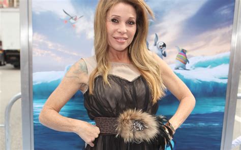 Elizabeth Daily Osobnosti Cz