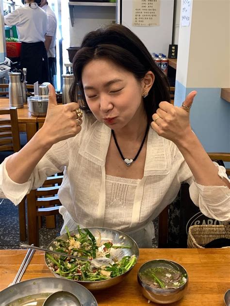 Celeb Item 님의 게시물 Kream