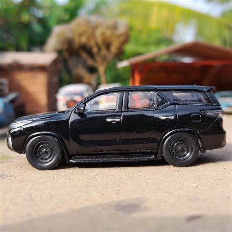 Jual Bm Creation Toyota Fortuner Custom Black Junk Rosok Shopee Indonesia