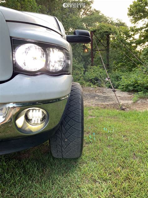 2003 Dodge Ram 2500 With 22x12 44 Hostile Forged Chaos And 30545r22