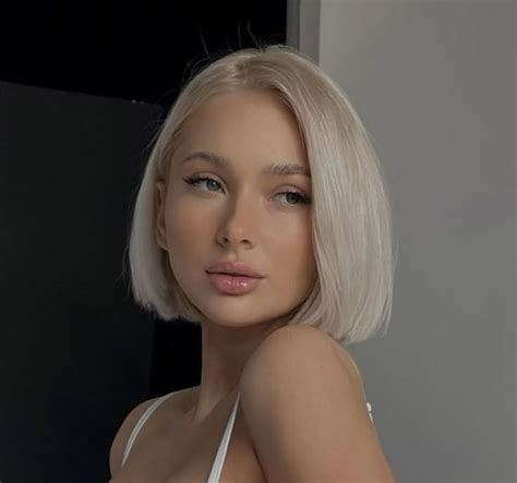 Short Bob Short Platinum Blonde Hair Short Blonde Hair Short