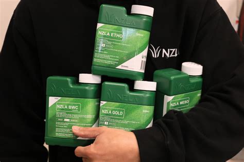 Lawn Herbicides Nz Best Weed Control For Lawns Nzla