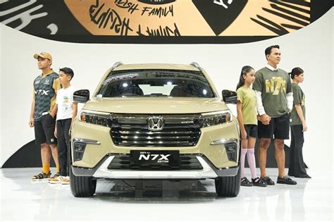 Honda Br V N7x Edition Meluncur Harga Cuma Naik Rp 1 Juta Uc Auction