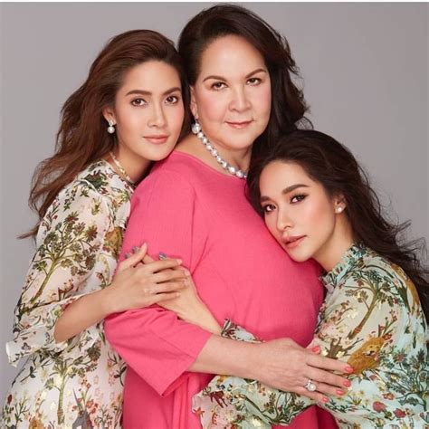 ปักพินโดย Pnootth ใน Thai Actor Actress
