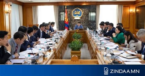 Төрийн жинхэнэ албан хаагчдыг чөлөөлөхгүй орон тоо нэмэхгүй байхад анхаарч ажиллахыг ҮҮРЭГ БОЛГОВ