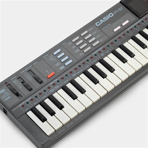 Casio Pt 87 32 Key Mini Synthesizer
