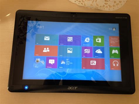 무료 이미지 만화 과학 기술 간단한 기계 장치 넷북 전자 기기 디스플레이 장치 휴대용 퍼스널 컴퓨터 화면 태블릿 컴퓨터 전자 제품 멀티미디어 휴대