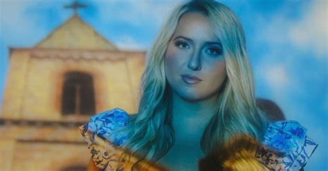 Taylor Rae Sendin Myself To Church