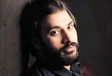 صدای جادویی پسر ناصر عبداللهی با خاطره انگیز ترین ترانه پدرش فیلم