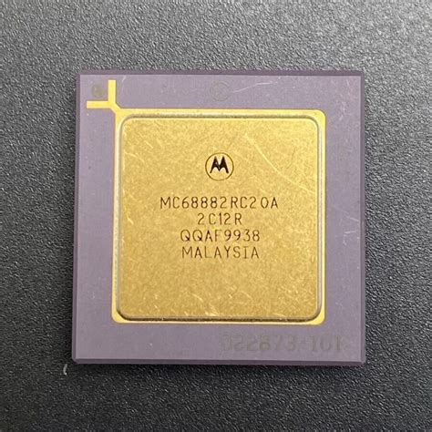 Used Motorola Mc68882rc20a Fpu 32bit Coprocessor Pga68 20mhz For 68k