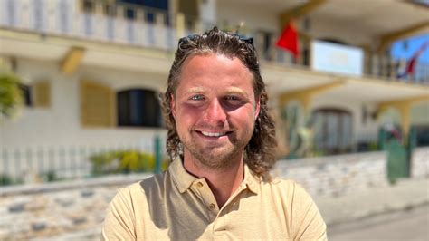 Bandb Vol Liefde Martijn Loopt Hard Van Stapel En Hans Wil Beide Vrouwen