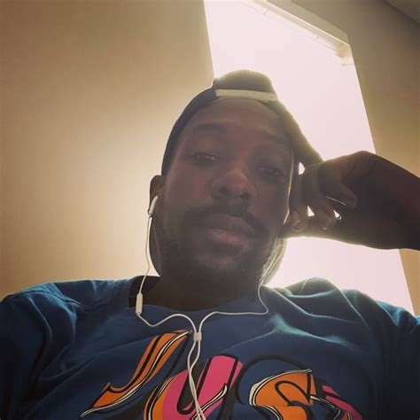 Travis Howard Youtube