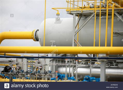 Natural Gas Compressor Station Hi Res Stock Photography And Images Alamy