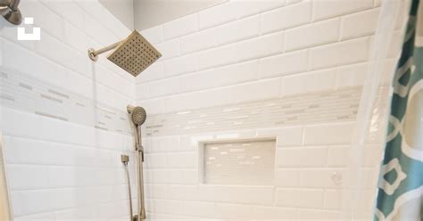 흰색 빈 욕실 사진 Unsplash의 무료 욕조 이미지