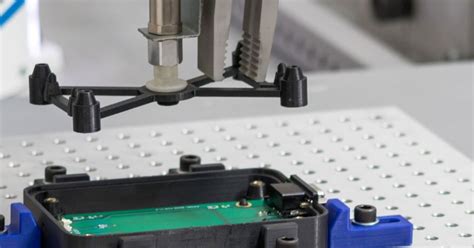 Mtc Develop Robot With Decision Making Capability