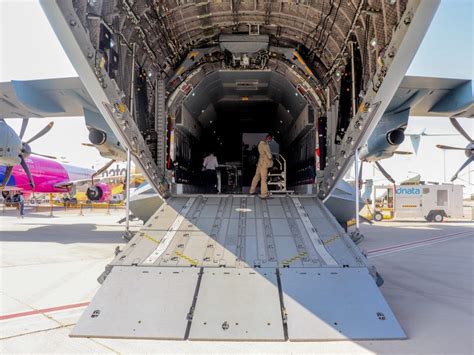 Cabine Do Airbus A400 First Airbus A400m Atlas For