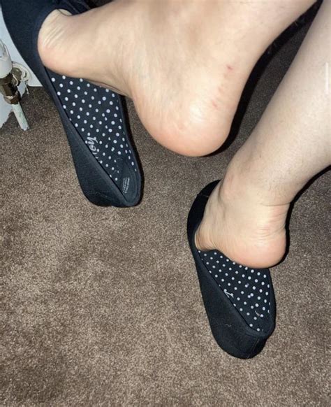 My Beautiful Feet Need Attention R Verifiedfeet
