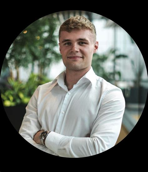 Multiverse Computing On Linkedin Multiversecomputing Quantumai Quantum Ai Quantumcomputing