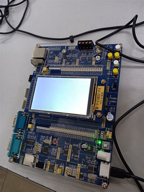 用stm32 F4，c语言实现交通灯控制系统设计，这个怎么办呢？有大神提供思路和代码吗？编程语言 Csdn问答