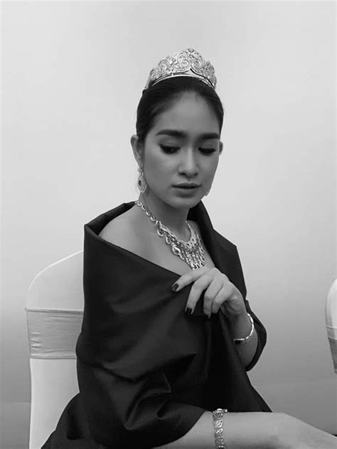 ပြိုင်ပွဲတွေဝင်ပြိုင်ပြီးရတဲ့ Crown ထက် ဒီနေ့ဆောင်းရတဲ့ Crown ကတန်ဖိုးအကြီးဆုံးပါပဲဆိုတဲ့ ရ