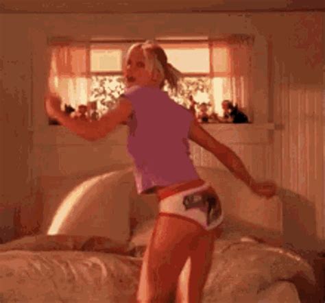 Twerk No Pants S Tenor