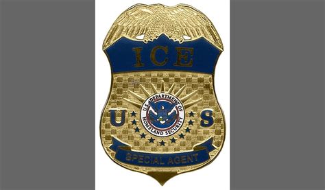 Ice Descends On Houston Nabs Hundreds Of Illegal Aliens Including