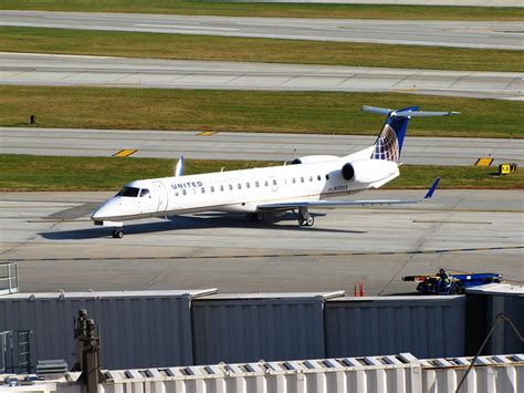 Expressjet E145 At Dayton On Nov 30th 2014 Coyote Strike Aeroinside
