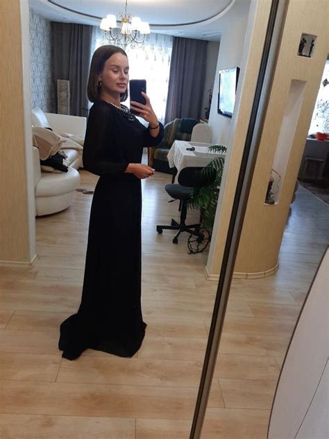 Сукню — ціна 1500 грн у каталозі Вечірні сукні Купити жіночі речі за доступною ціною на Шафі