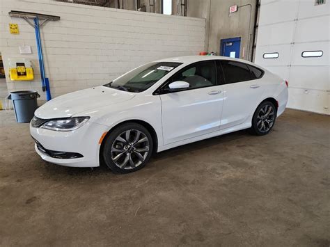 2015 Chrysler 200 S 1c3cccbg3fn573037 Bidcars