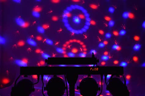 Qtx Multi Bar Led Multi Effects Bar With Tripod Sound Dynamics