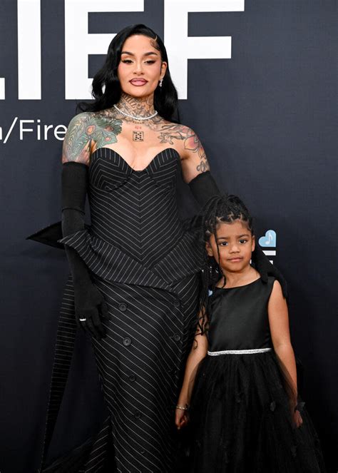 Kehlani Marries Pinstripes And Old Hollywood Glamour In Robert Wun
