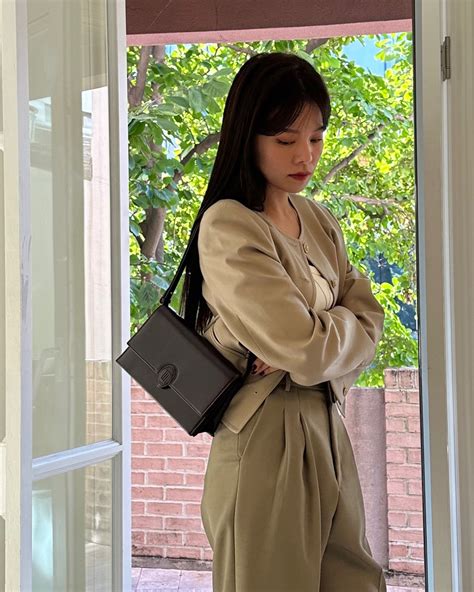 W컨셉 I 차지혜 X 아뜰리에 드 루멘 유튜버 차지혜가 추천하는 아뜰리에 드 루멘의 가을 데일리백💞