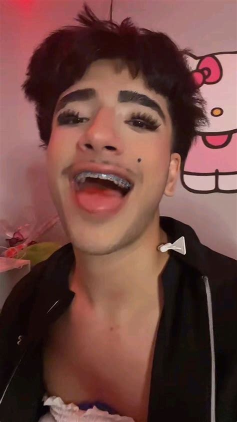 Arad 😭💅 Hispanic Aesthetic Alex Pics Celebrities Funny