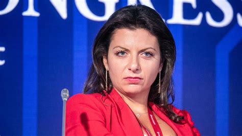 უკრაინაში ბედნიერება ვერ იპოვა სანაცვლოდ შეხვდა ბოროტ ხალხს ძაღლს ძაღლური სიკვდილი