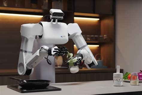 Humanoid Robot Exhibits Jaw Dropping Speed Ultra Smoothness And Precision