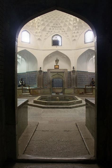 حمام گنجعلی خان میراثی از دوره صفوی مجله گردشگری دوباره سفر