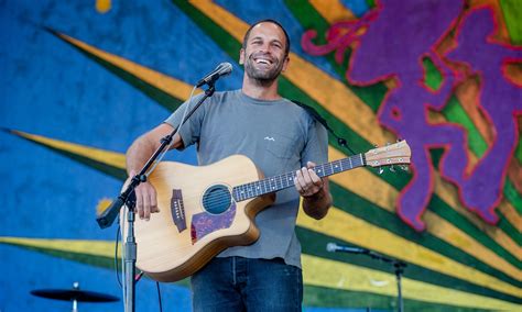 Jack Johnson Master Of Soft Acoustic Folk And Surf Rock Udiscover Music