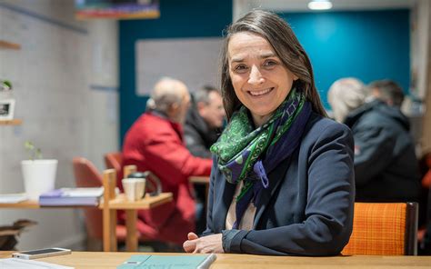 Portrait De Candidate Violaine Lucas Pour La Santé Des Habitants Et