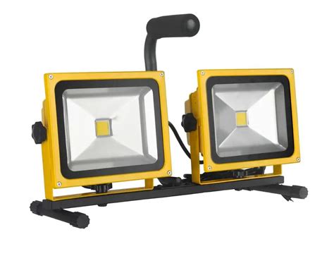 10 Brooder Lamp Efficient Heat For Poultry And Reptiles